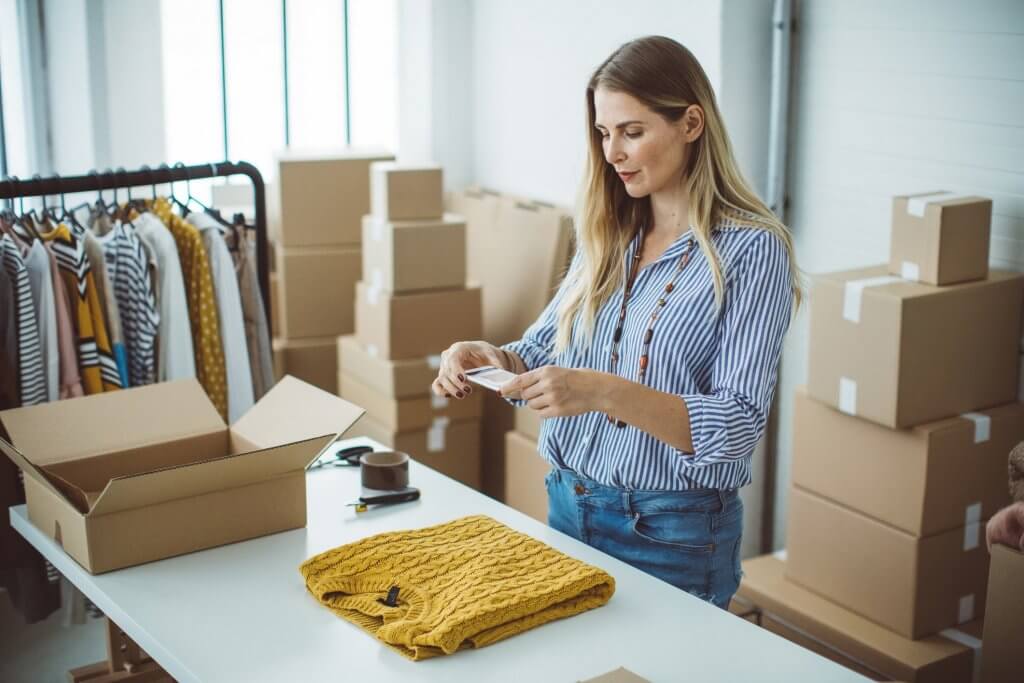 Everything you need to know about visual branding + examples - Infogram