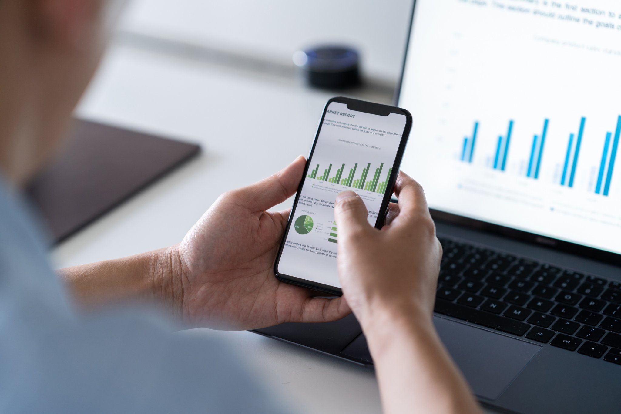 A practical guide to creating financial reports - Infogram